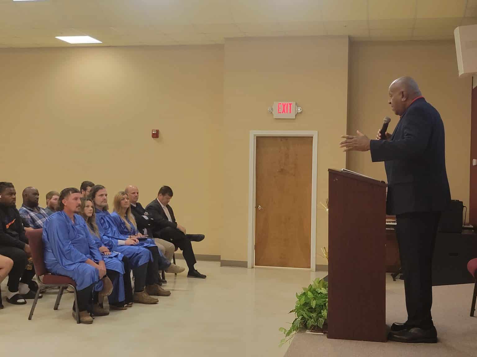 'This is your break:' Four graduate from Dublin-Laurens Drug Court ...