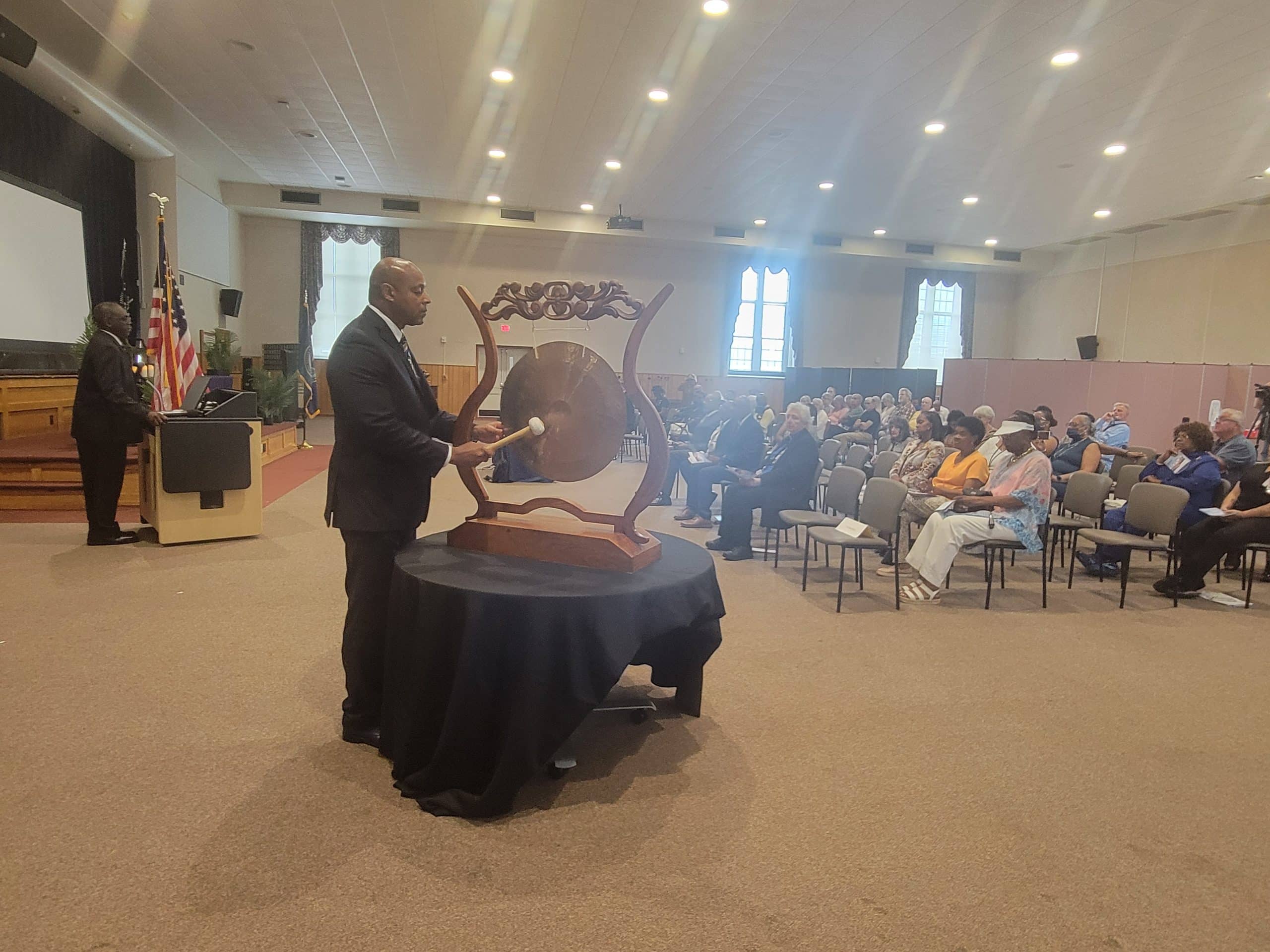 Veterans honored one more time during 'Last Roll Call' – Courier Herald ...