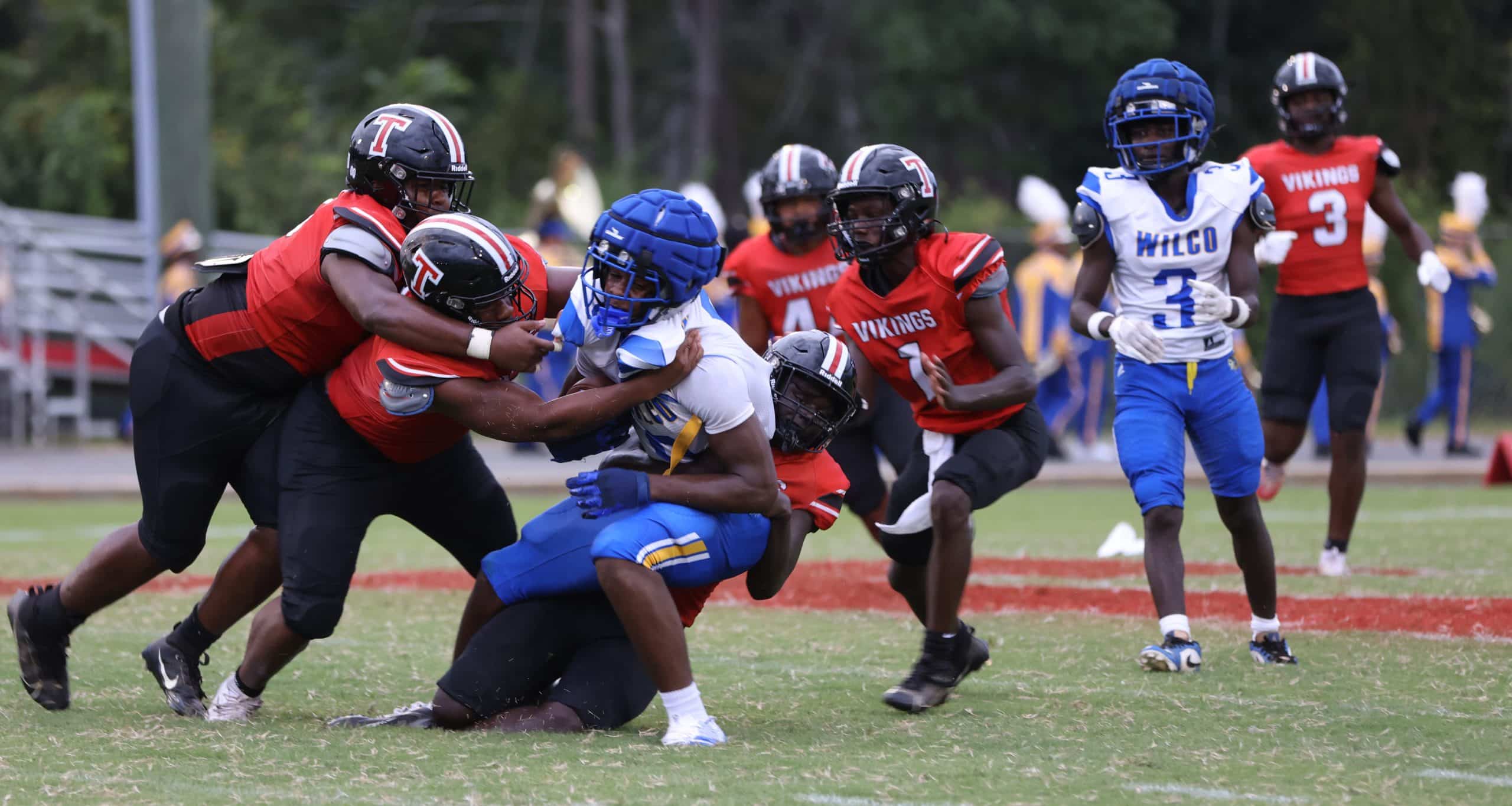 MIDSTATE FOOTBALL ROUNDUP: Dodge, Treutlen hang on to win week 2 thrillers – Courier Herald Today