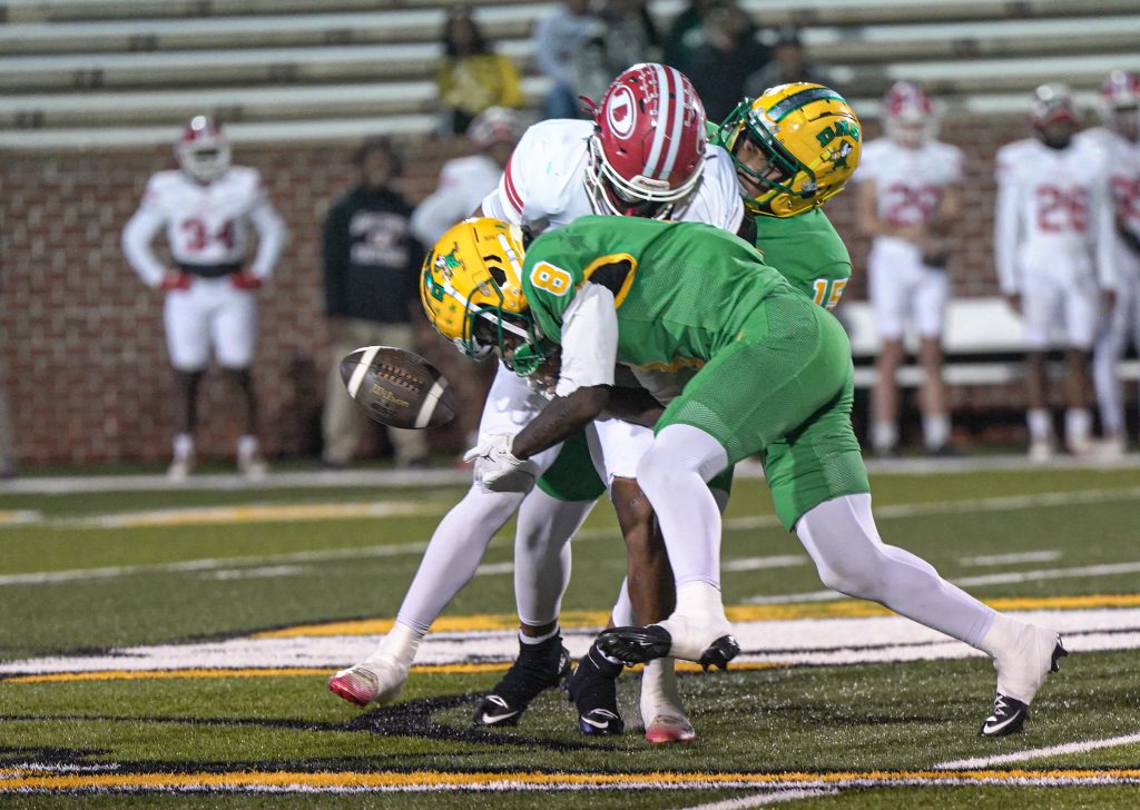 FOOTBALL: Dublin rallies to defeat Dodge, clinch first-round home game ...