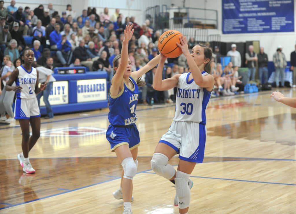 BASKETBALL: Trinity splits with Brentwood to close regular season; Both ...